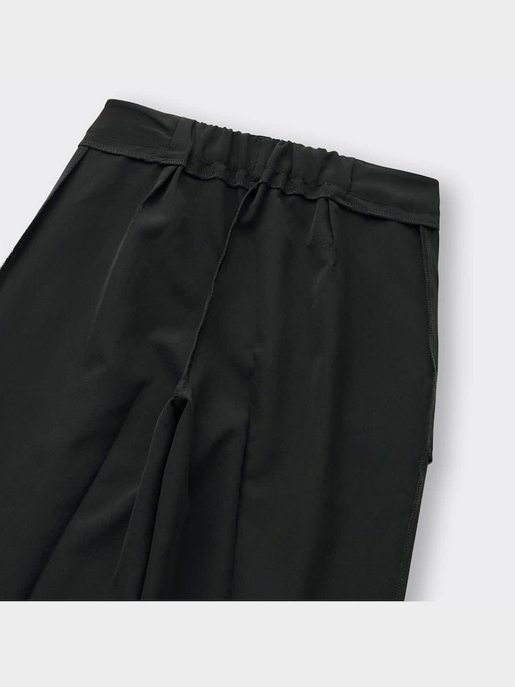 GU公式 | ストレッチテーパードパンツ+EC(丈長め73.0cm)