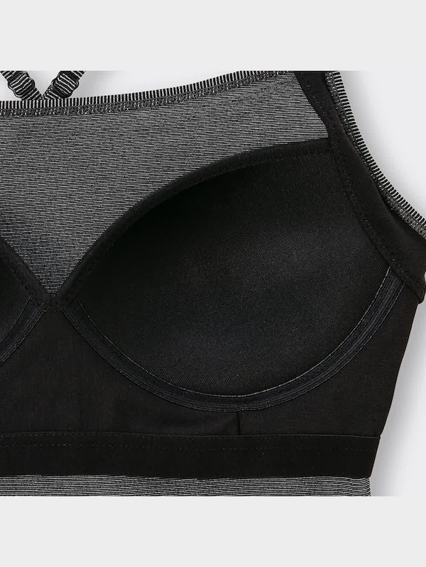 GU公式 | ブラフィール2WAYクロップドキャミソール(ラメ)