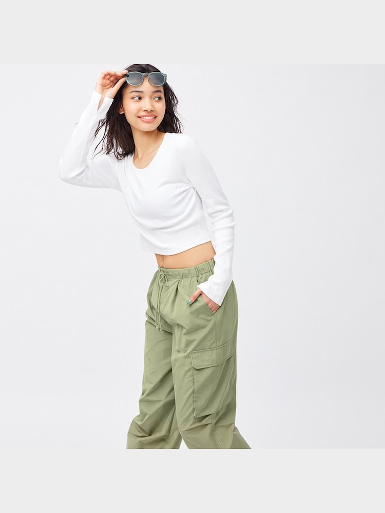 GU公式 | パラシュートカーゴパンツ(丈標準70.0～74.0cm)