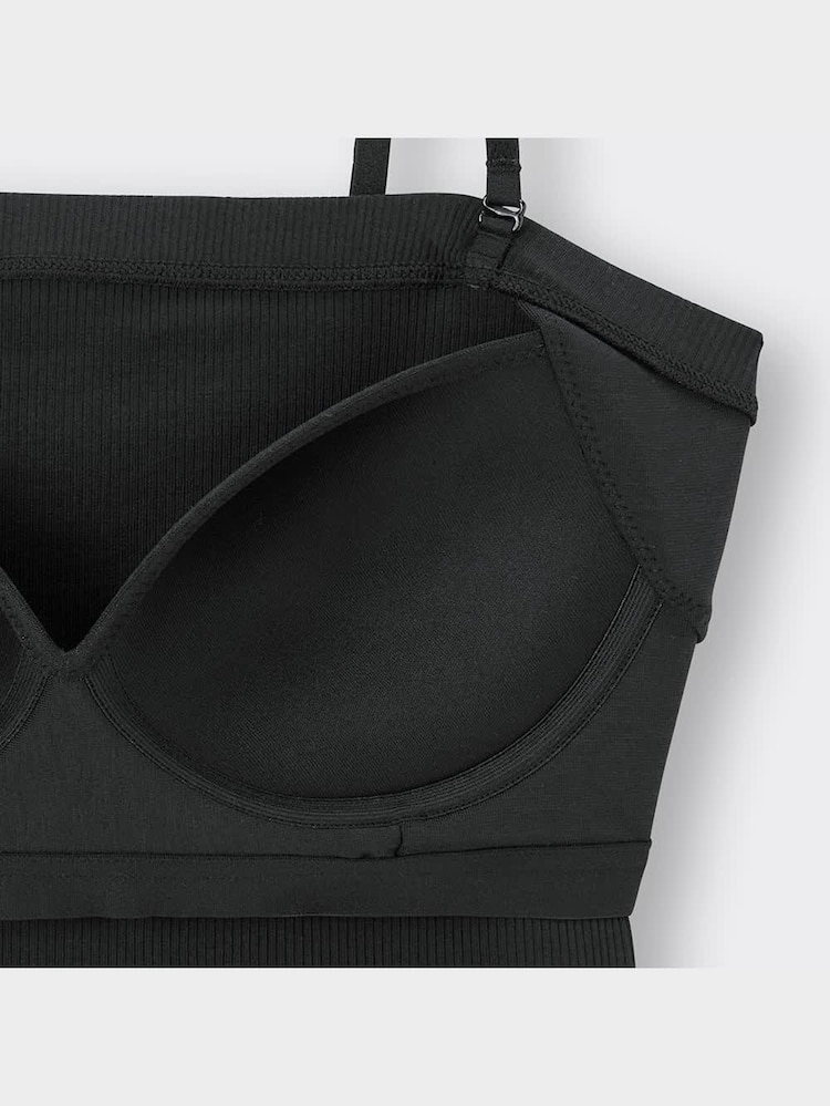 GU公式 | ブラフィールリブチューブトップ