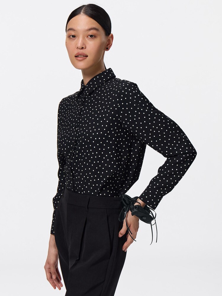 Satin Ribbon Hair Scrunchie | GU US