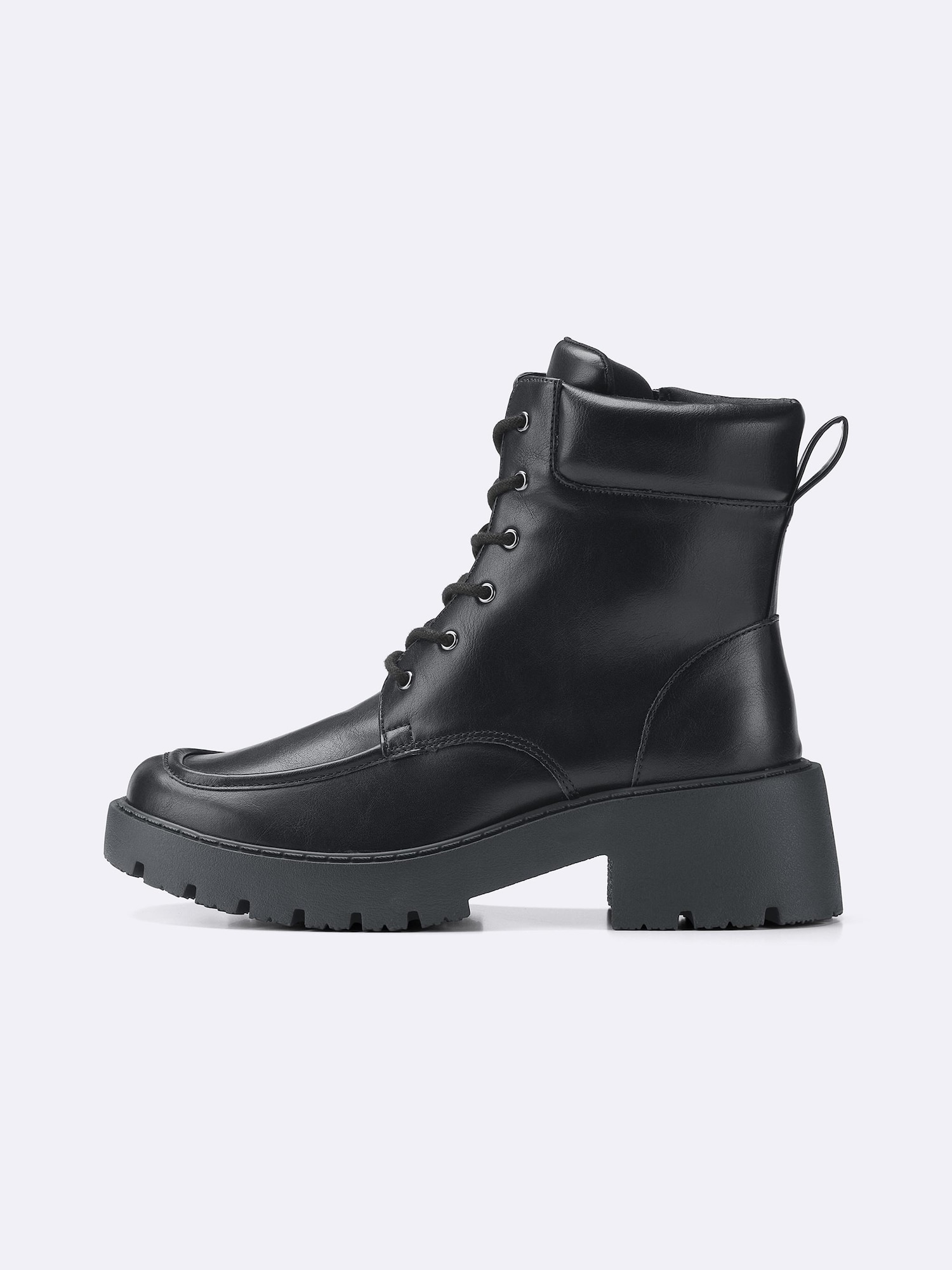 Volume Sole Lace Up Boots | GU US