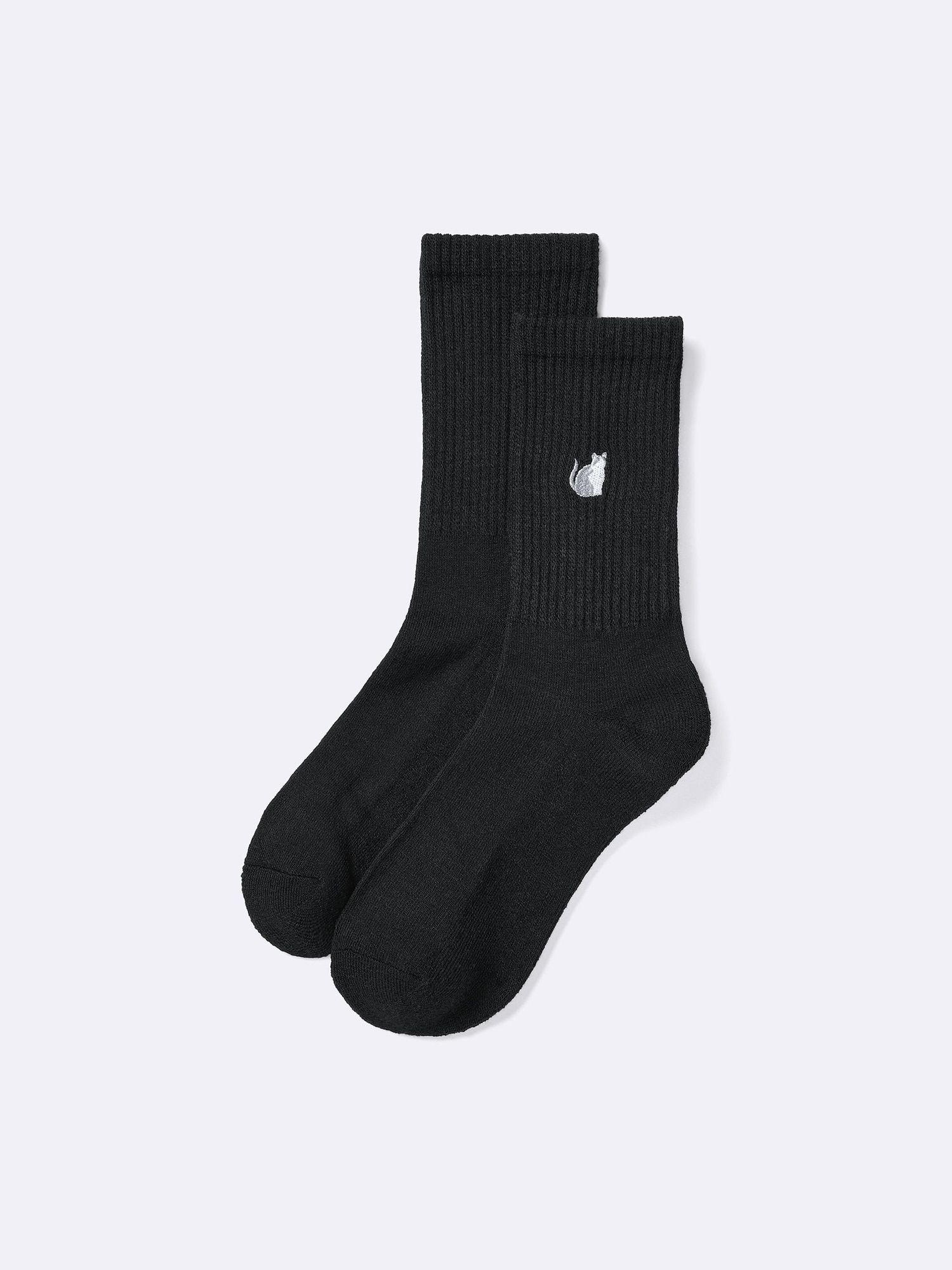 GU STYLE-HEAT Pile Crew Socks | Embroidery | StyleHint