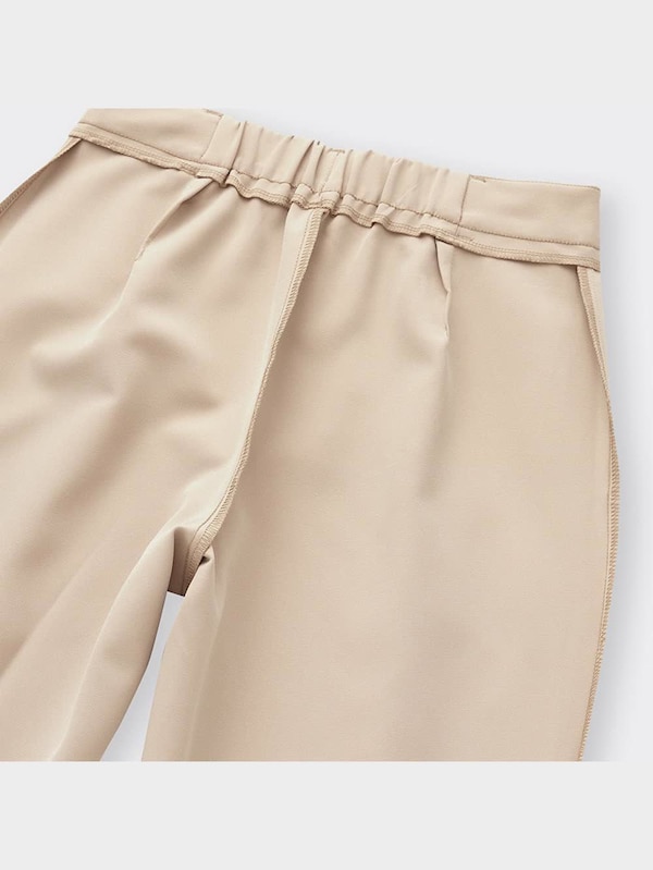 GU公式 | ストレッチテーパードパンツ+EC(丈長め73.0cm)