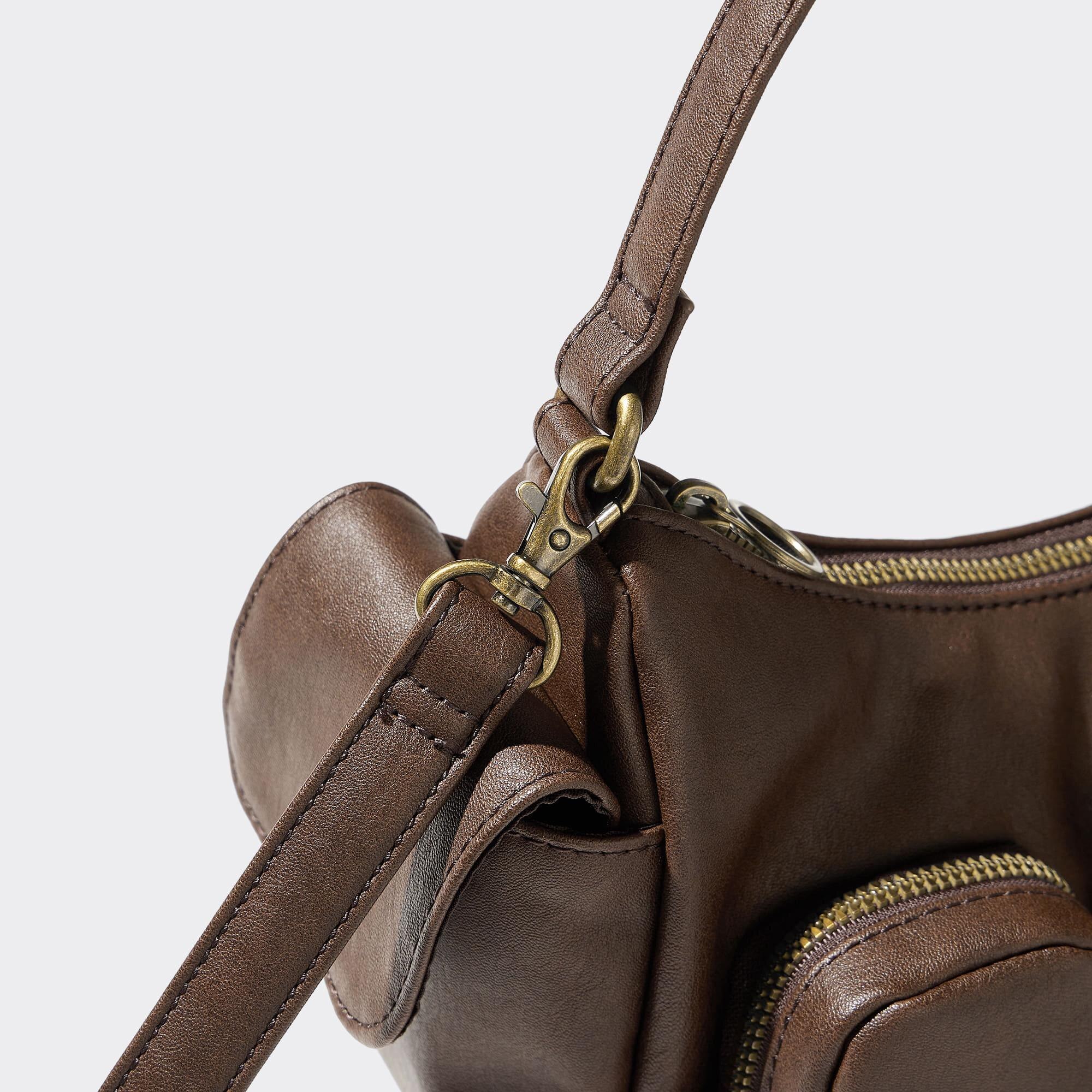 Faux Leather Out Pocket Bag | GU US