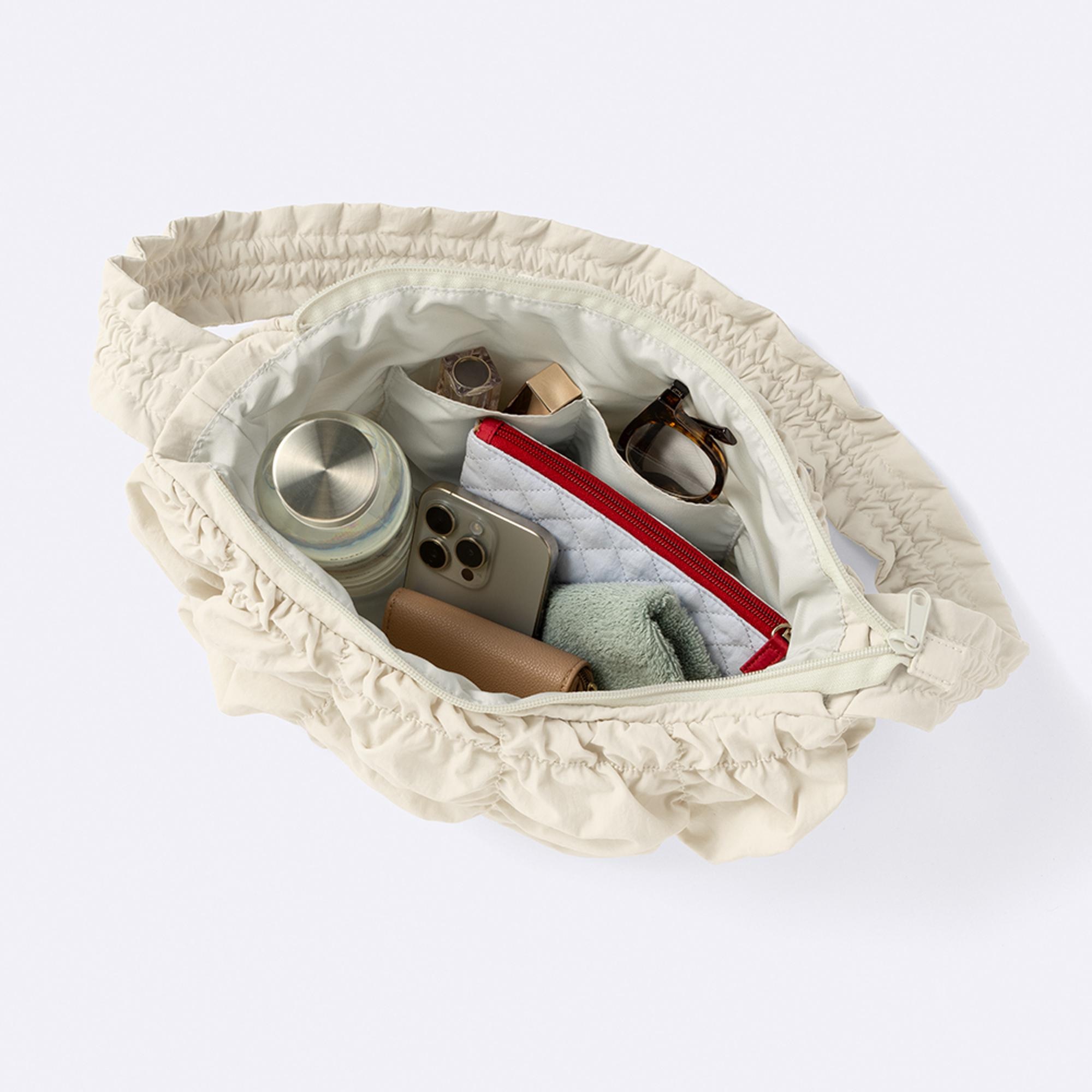 Gathered Shoulder Bag | GU US