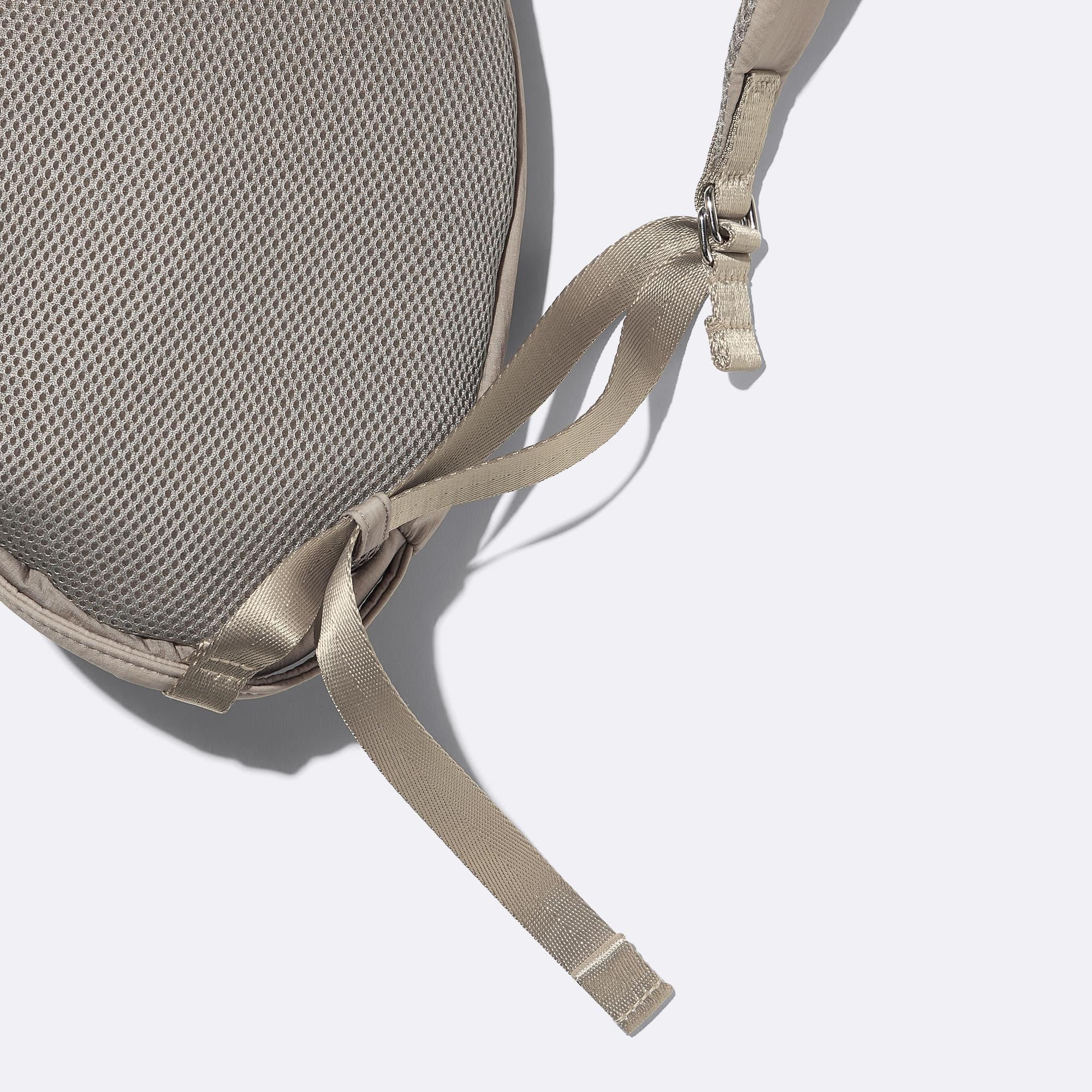 Sling Shoulder Bag | GU US