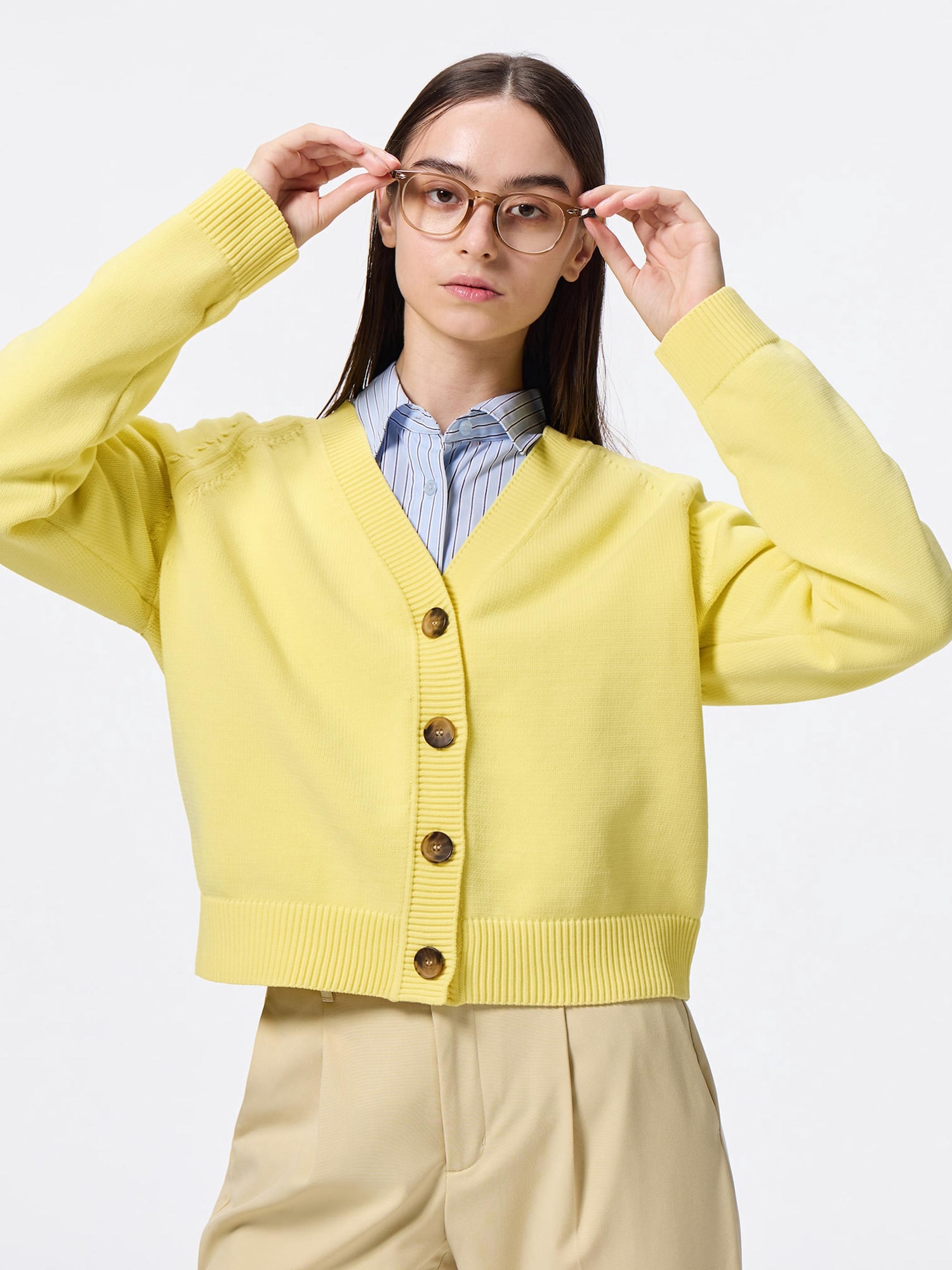 Sponge Knit V Neck Cardigan | GU US