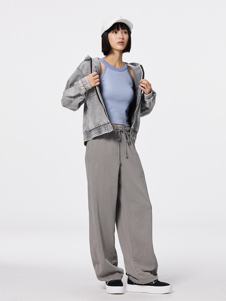 Bra-Feel Cropped Halter Neck Tank Top | Striped | GU US