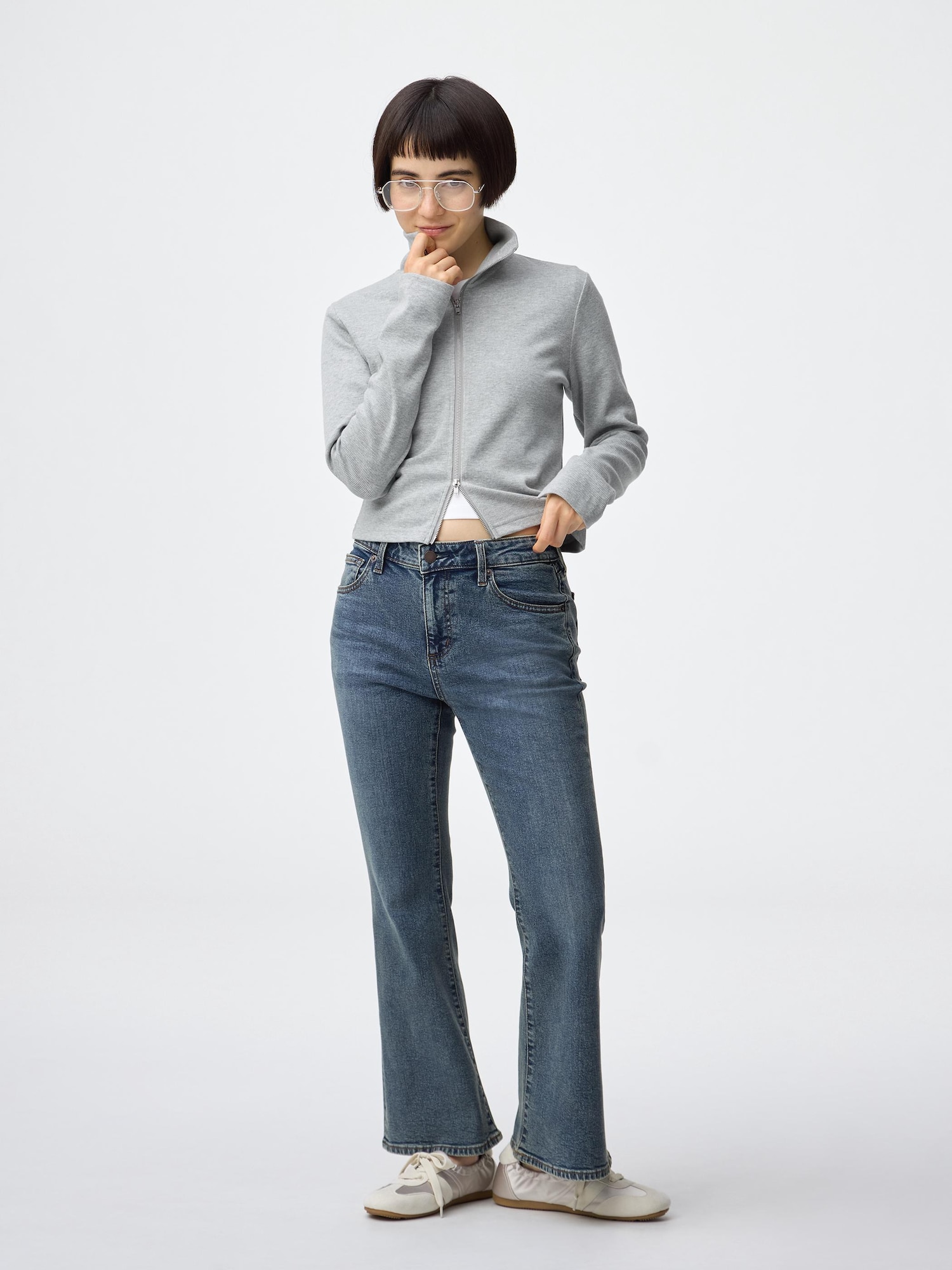 Slim Flared Jeans | Short 29.5 Inseam | GU US