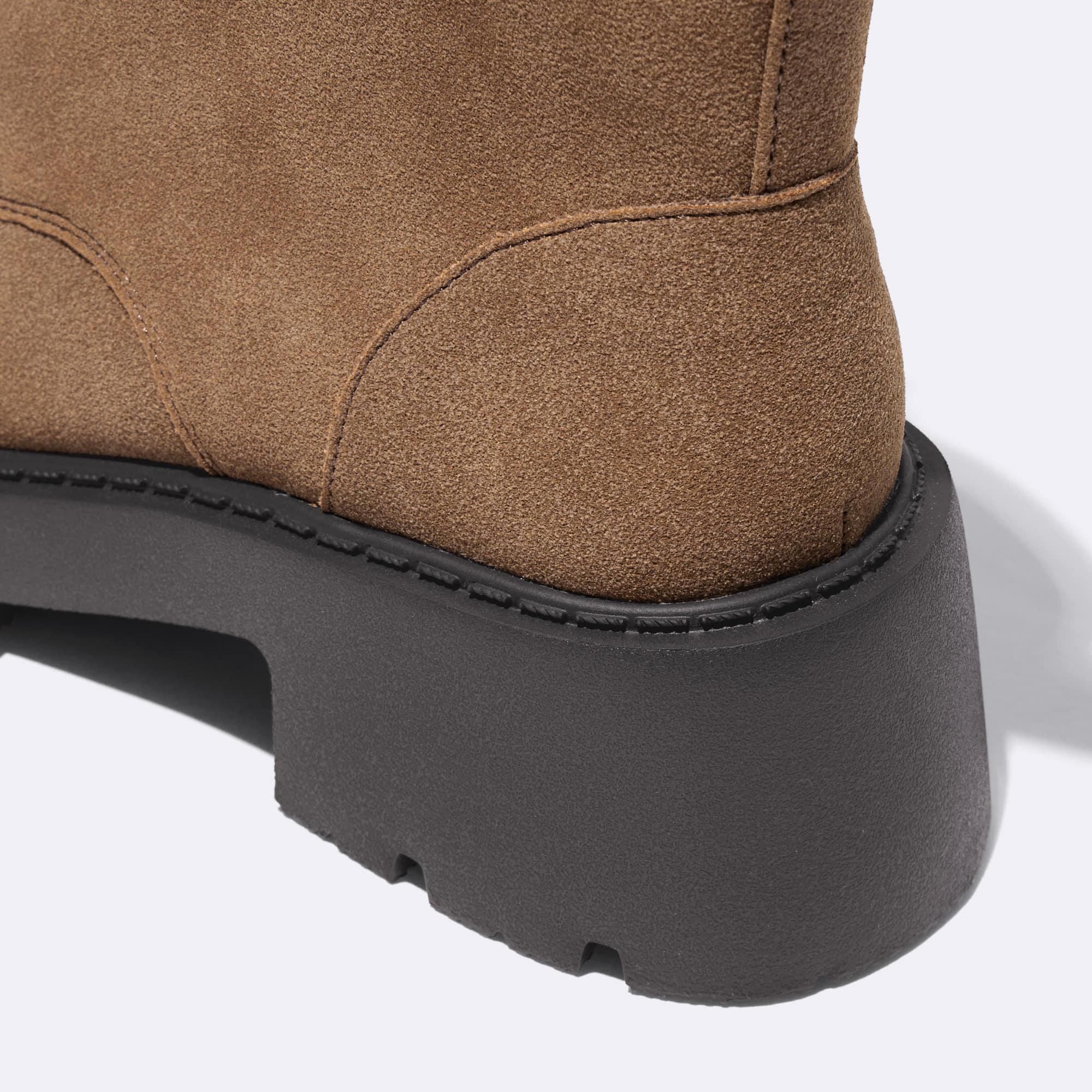 Women's Volume Sole Lace Up Boots | GU US