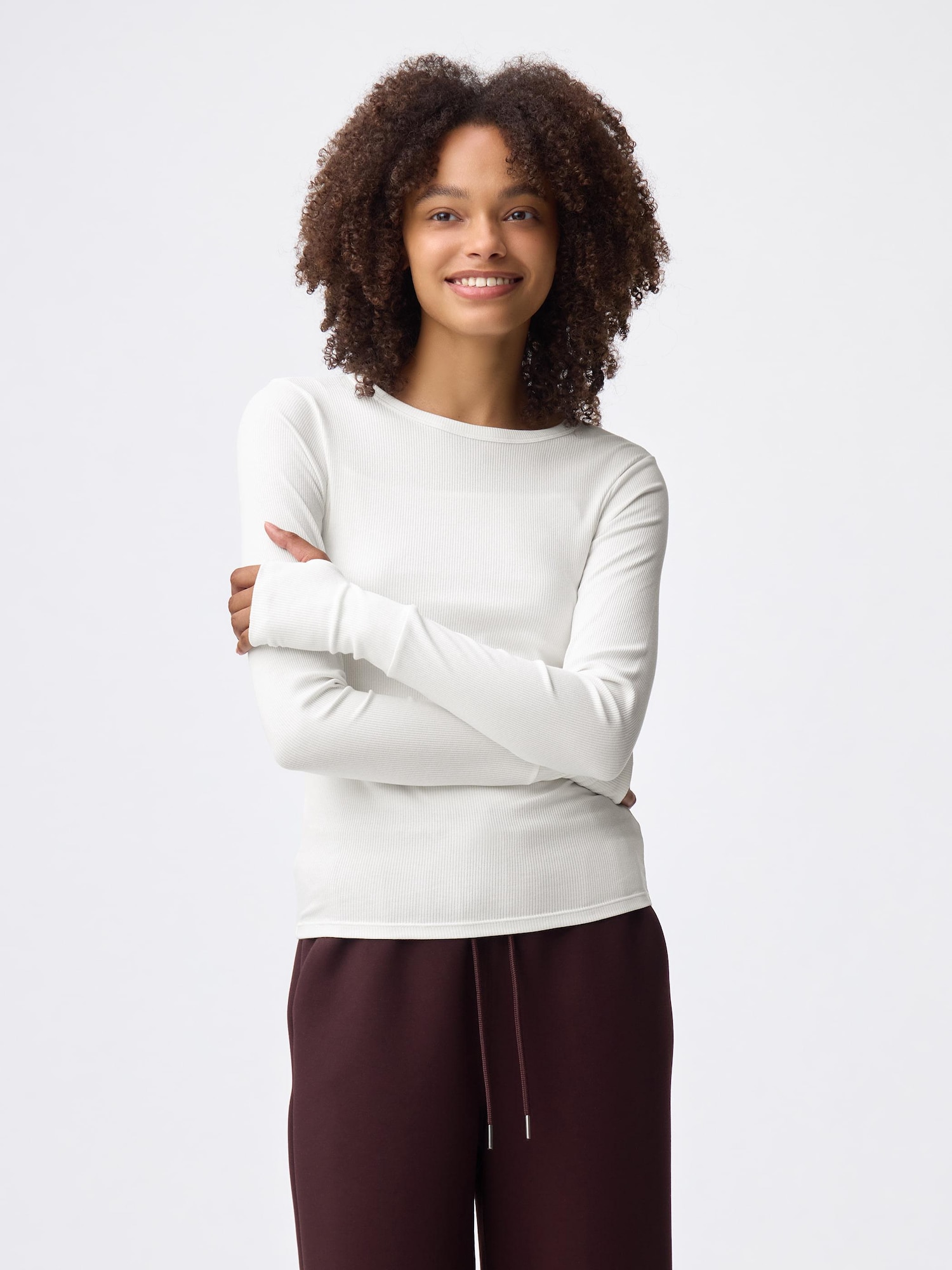 GU Warm Ribbed Crew Neck T-Shirt | Long | StyleHint