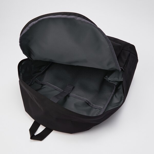 Backpack | UNIQLO US