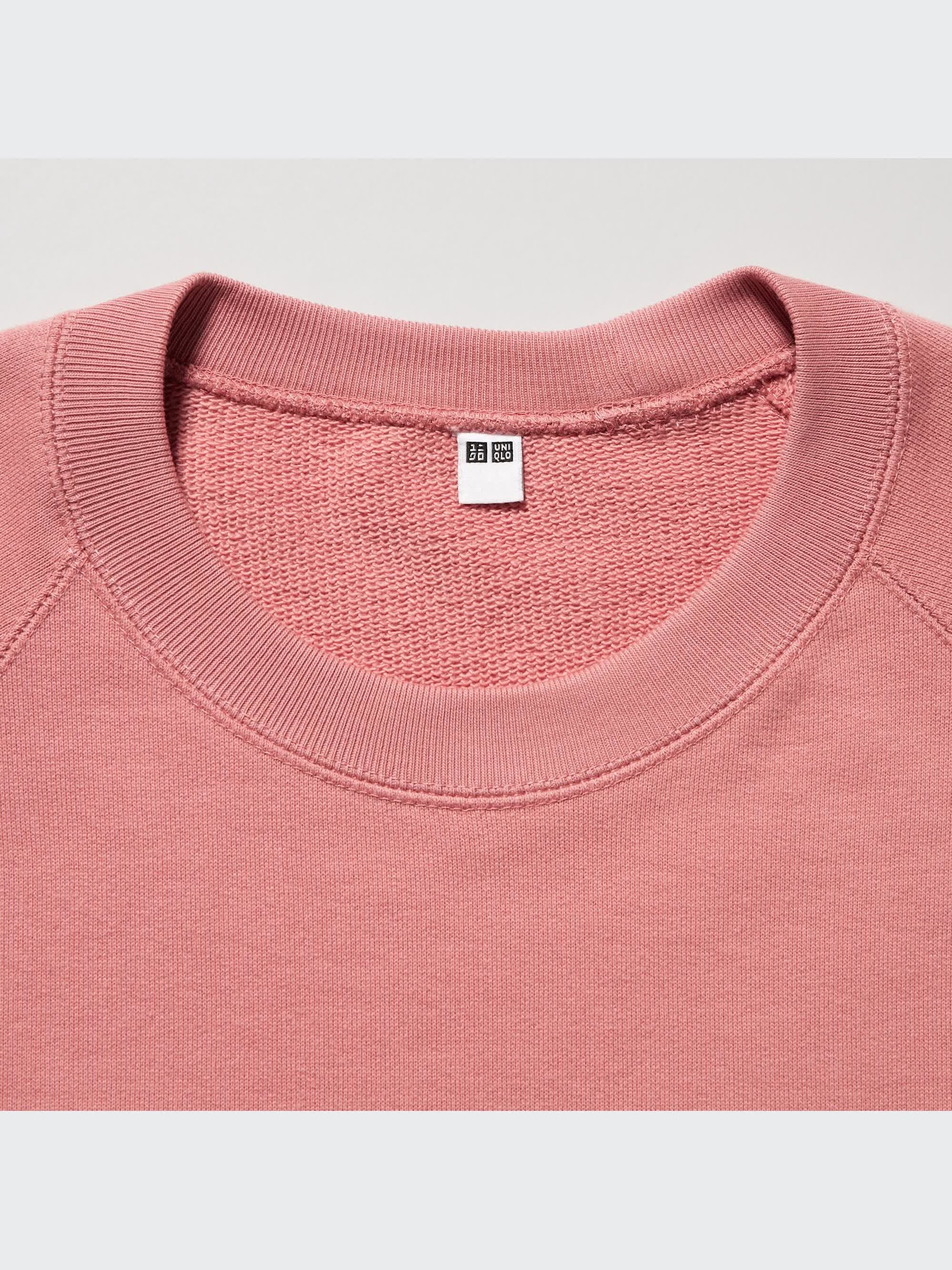 Crew Neck Long-Sleeve Sweatshirt | UNIQLO US Crew Neck Long-Sleeve Sweatshirt | UNIQLO US