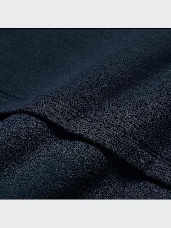 HEATTECH Ultra Warm Crew Neck Long-Sleeve T-Shirt (2022 Edition ...