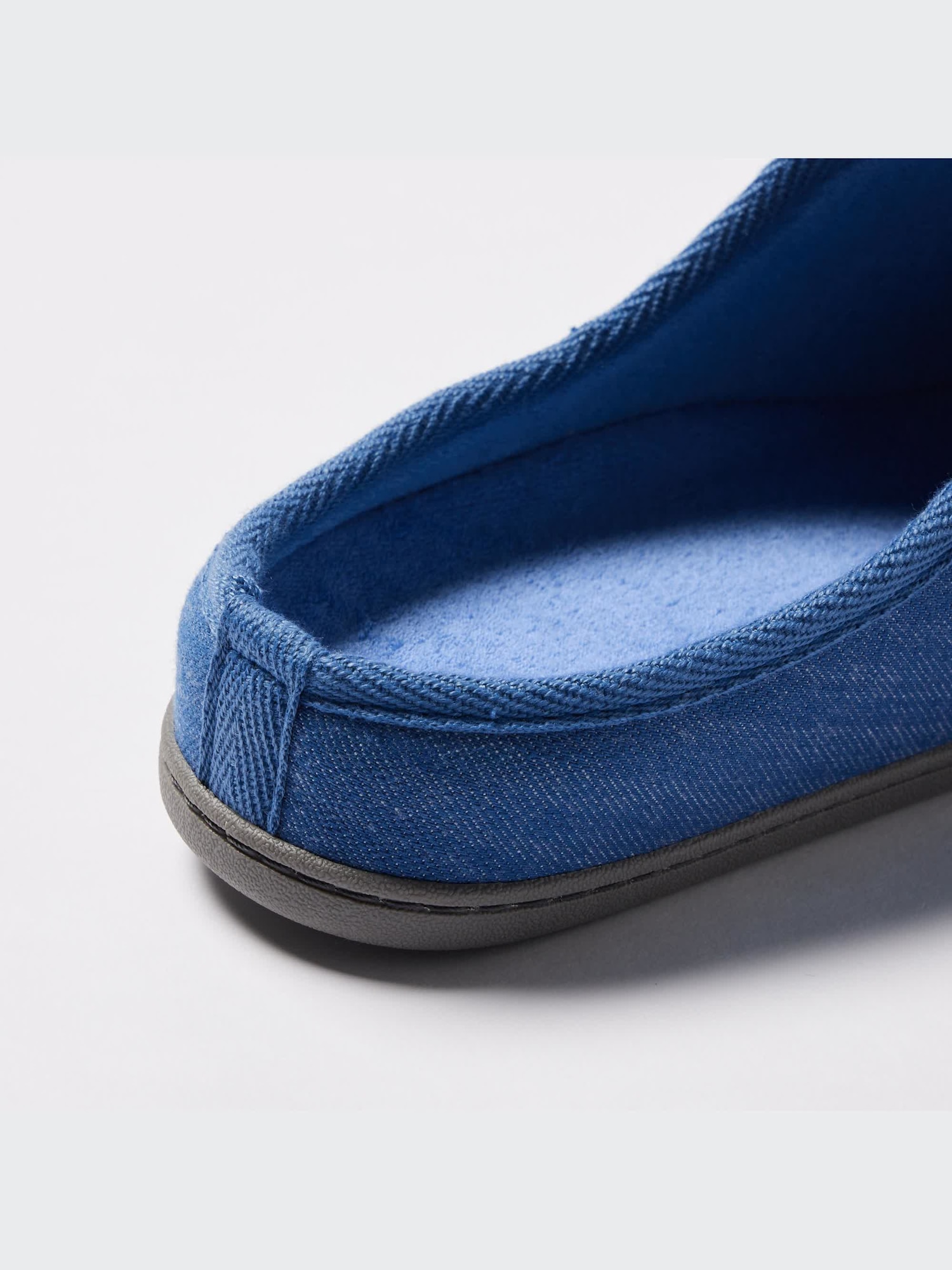 Uniqlo mens slippers store