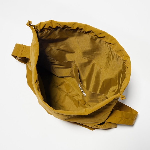 Drawstring Shoulder Bag | UNIQLO US
