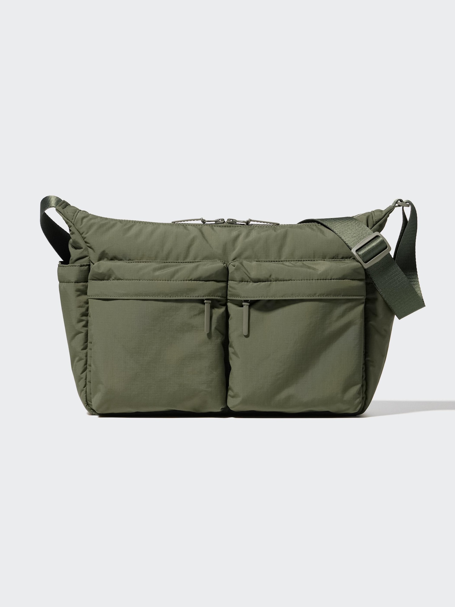 UNIQLO Multi Pocket Shoulder Bag | StyleHint