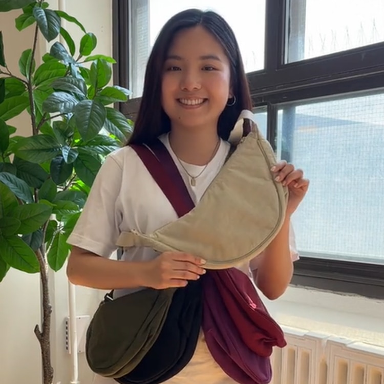 UNIQLO Essentials | WOMEN | UNIQLO CA