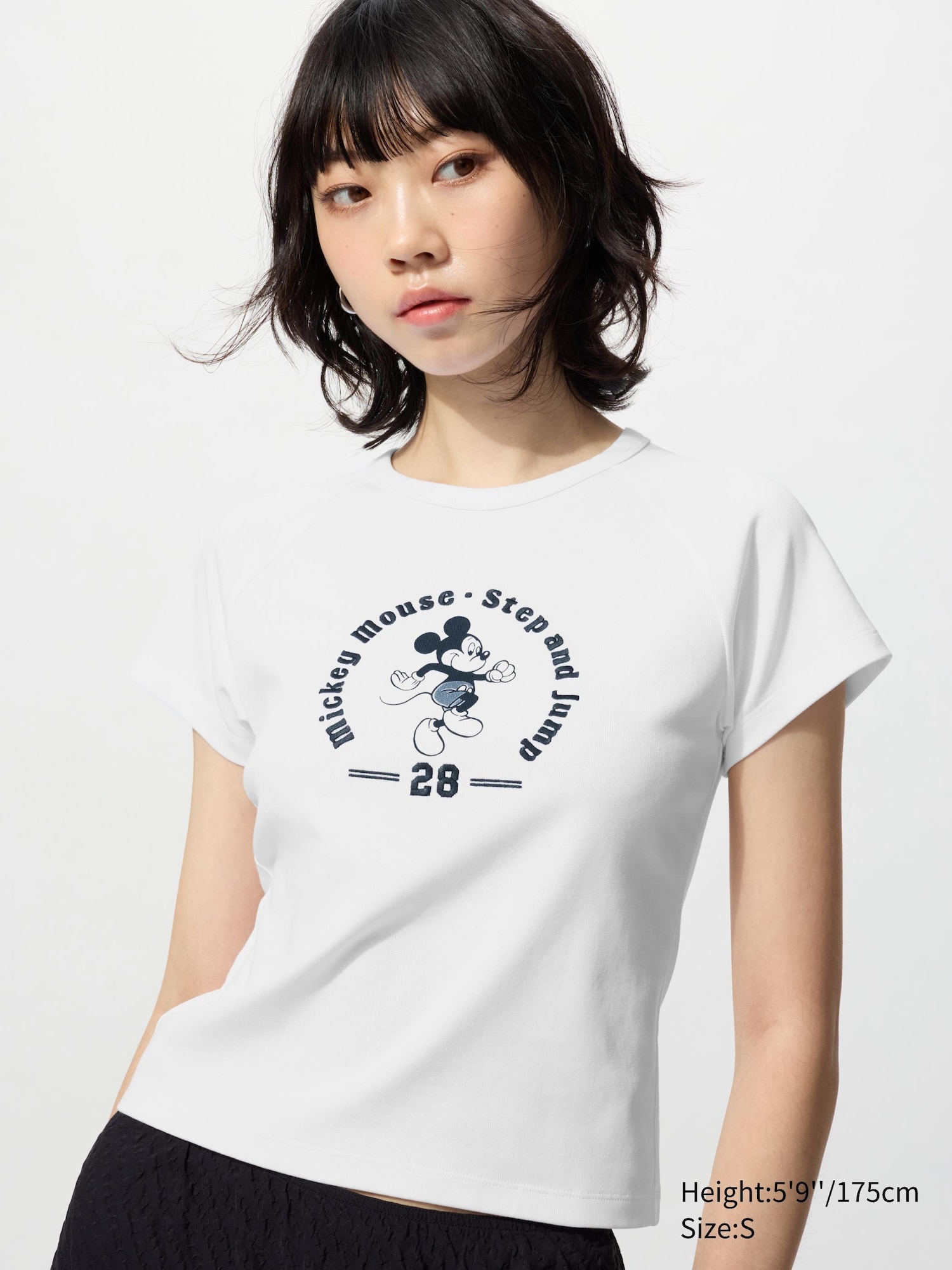 T-shirt UT Mickey & Friends Sports pour Femme | UNIQLO FR