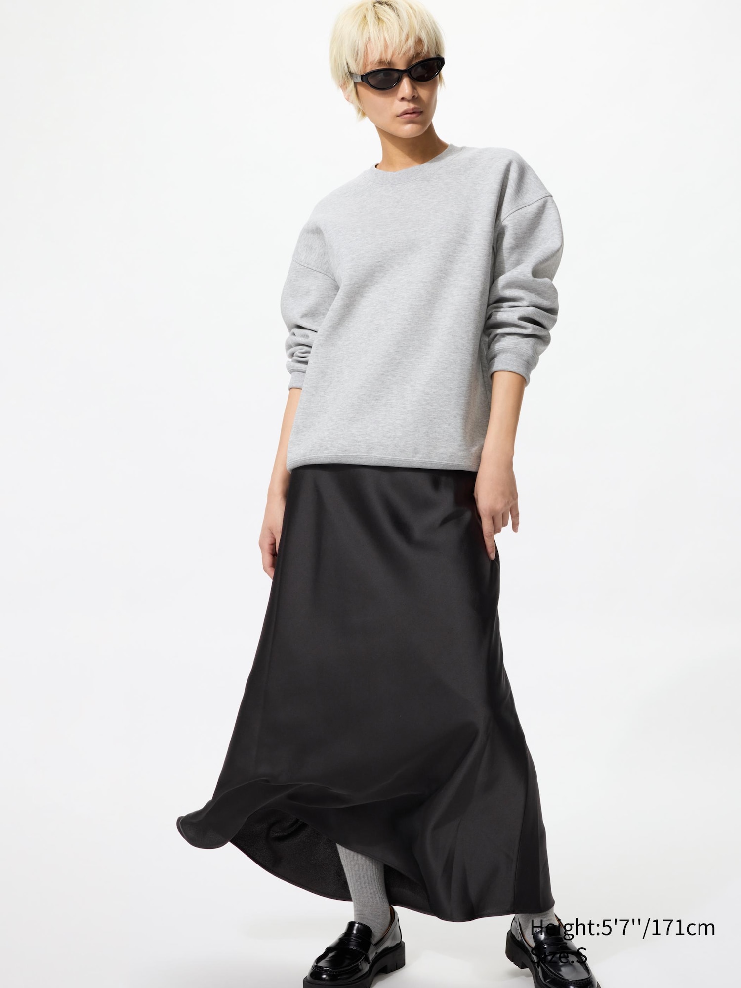 UNIQLO Satin Rock (lang) | StyleHint