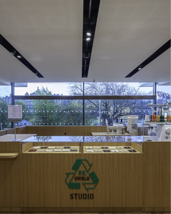 UNIQLO Edinburgh Princes Street Store | UNIQLO UK