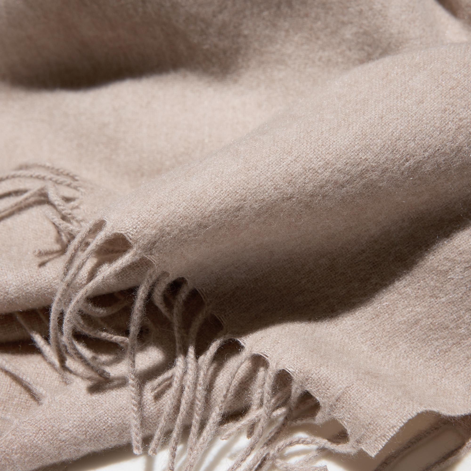 Unisex 100% Cashmere Scarf | UNIQLO UK