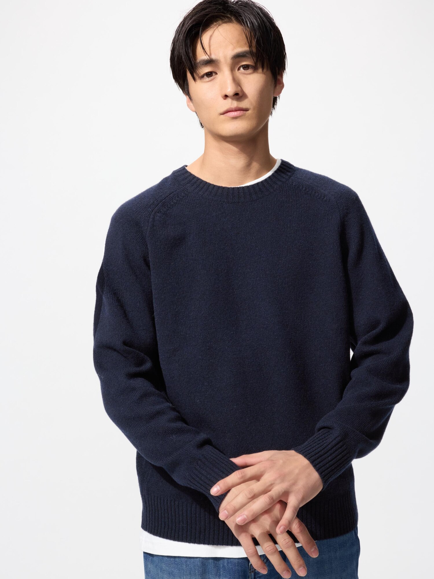 Unisex Lambswool Crew Neck Sweater | UNIQLO ID