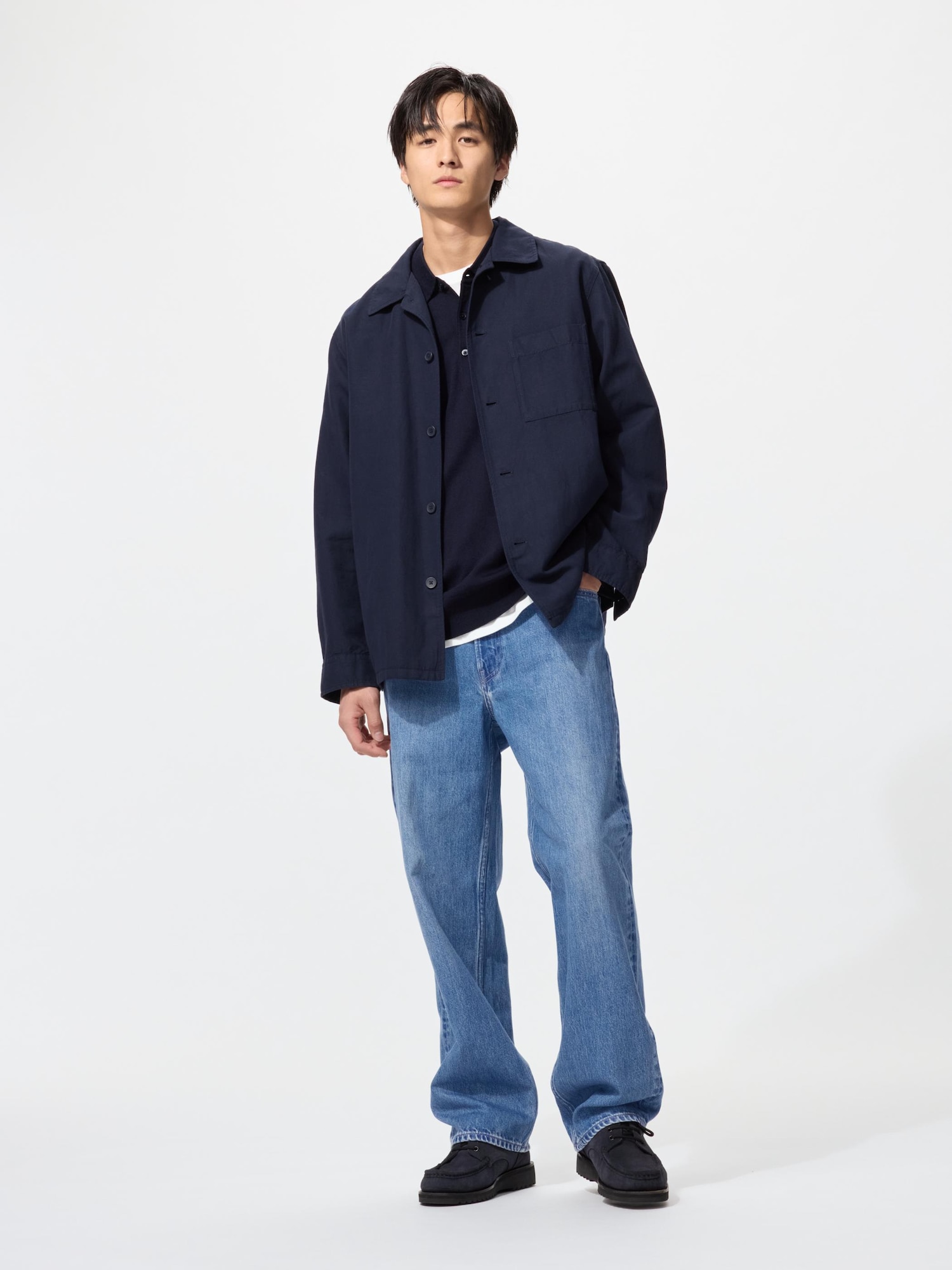 Check styling ideas for「Wide Straight Jeans (Baggy Jeans)、AIRism Cotton Oversized Crew Neck T ...