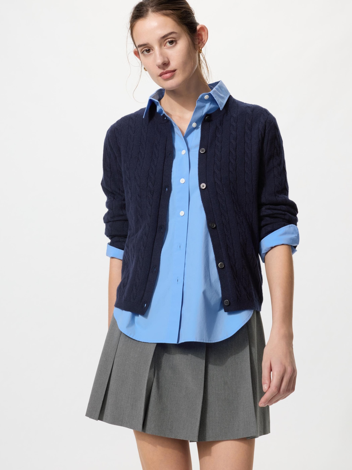 Cardigan Cable Kerah Bulat Wanita | UNIQLO ID