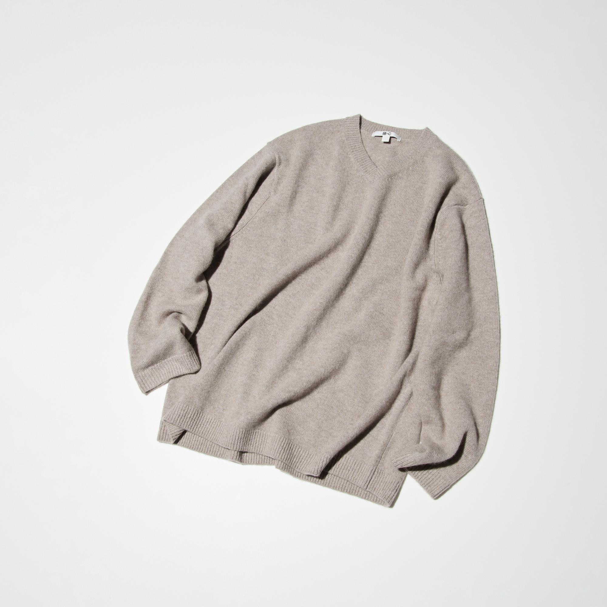 Cashmere Relaxed Sweater | V-Neck | UNIQLO US